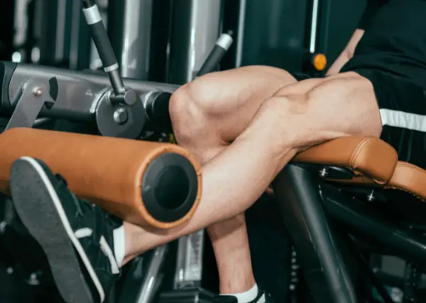 Weight Lifting After a Total Knee Replacement A Helpful Guide - Best ...